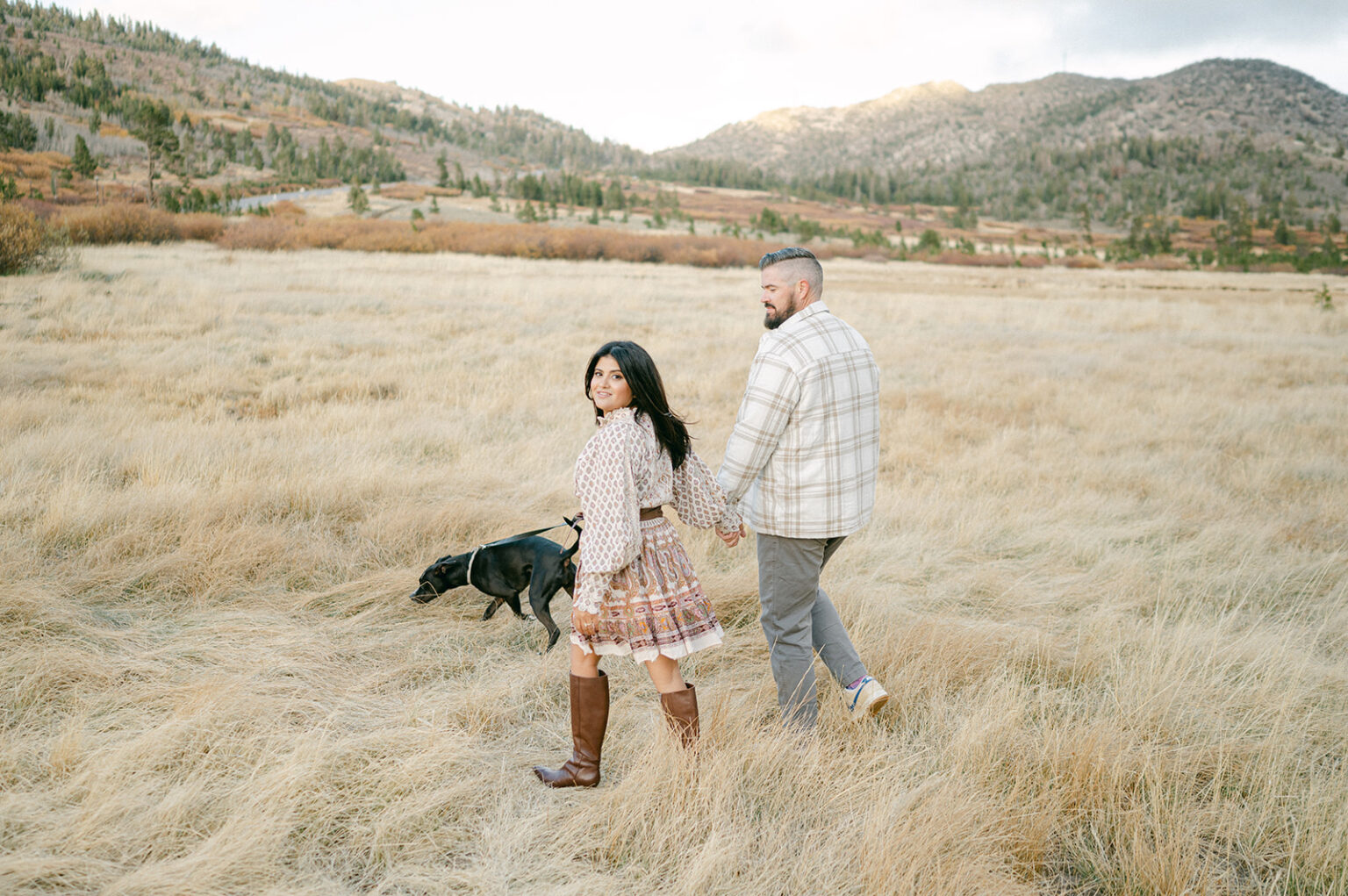 Best Lake Tahoe Engagement Photo Locations - sarahwoodsphoto.com